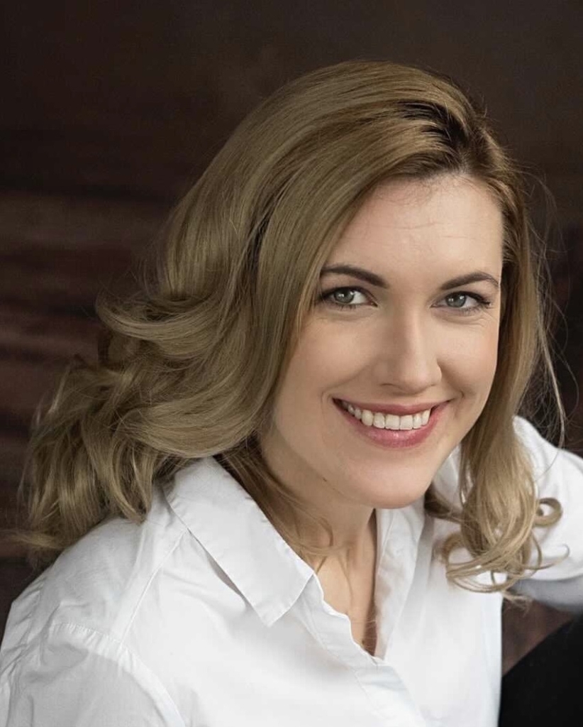 Red Bee Media enables deaf translators to work as professional media ...